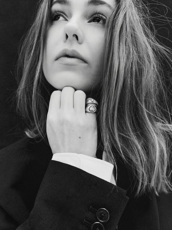 All That Is – Nina Runsdorf