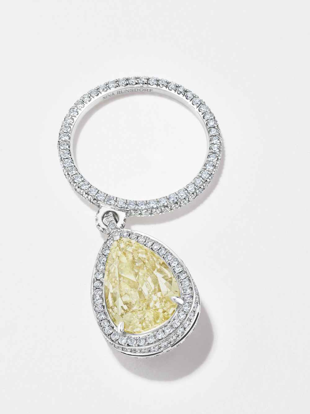 Collections – Nina Runsdorf